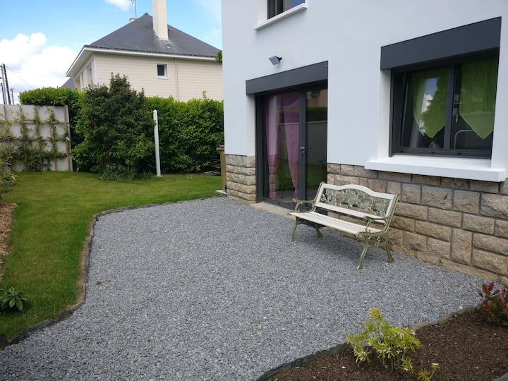 Appartement Indépendant En Rez De Chaussée Maison - La Gacilly