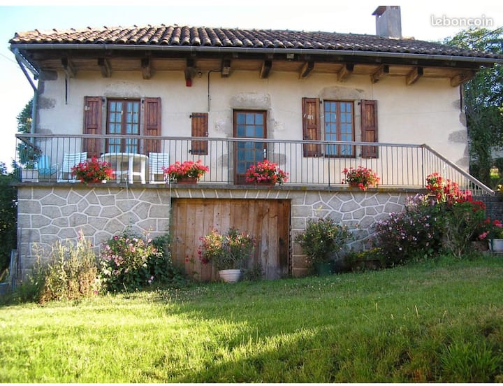 Maison à La Campagne - Cantal