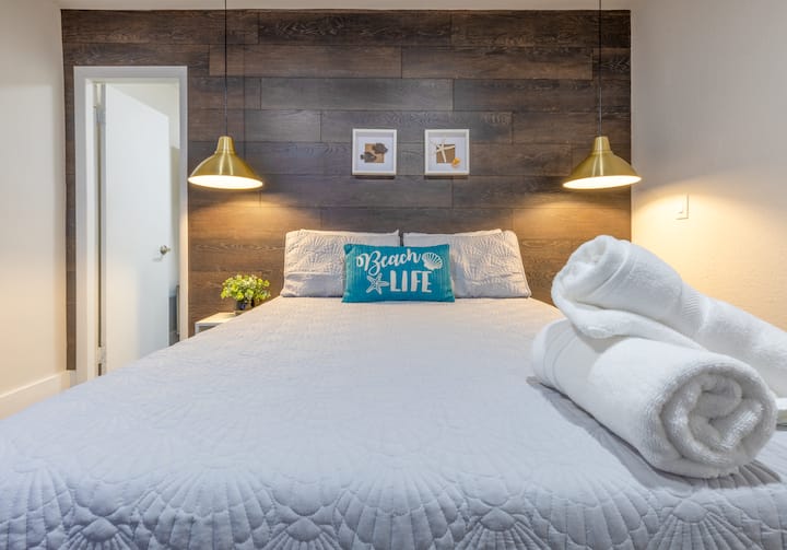 3ppl/5min Aiport/10min Brickell/parking/wifi/grill - Miami, FL