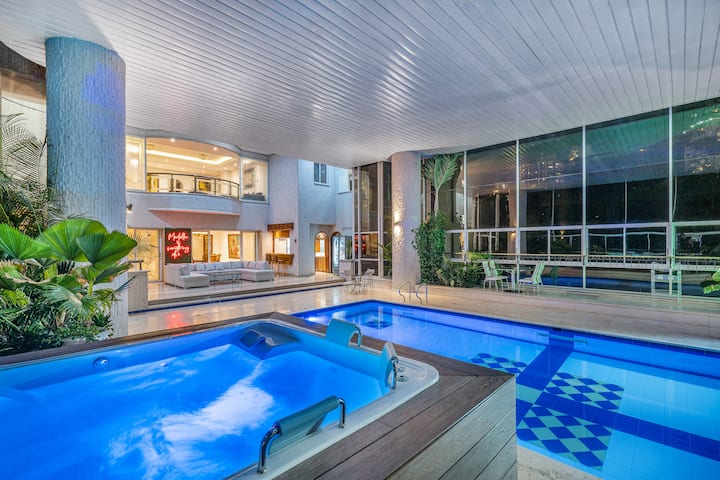 Stunning Medellin Penthouse With Private Pool+ac - Medellin, Antioquia, Colombia