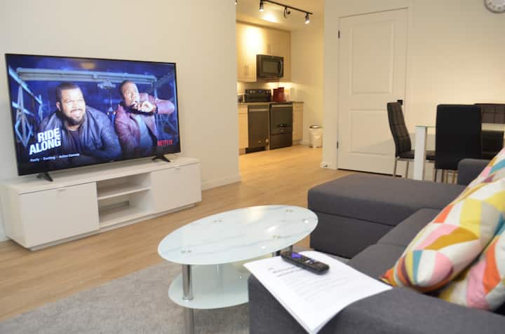 Exquisitely Furnished 2-bed Apartment @ Bridgwater - Winnipeg