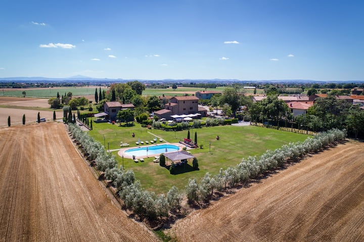 Villa I Pagliai, Ristorante, Piscina E Colazione - Cortona