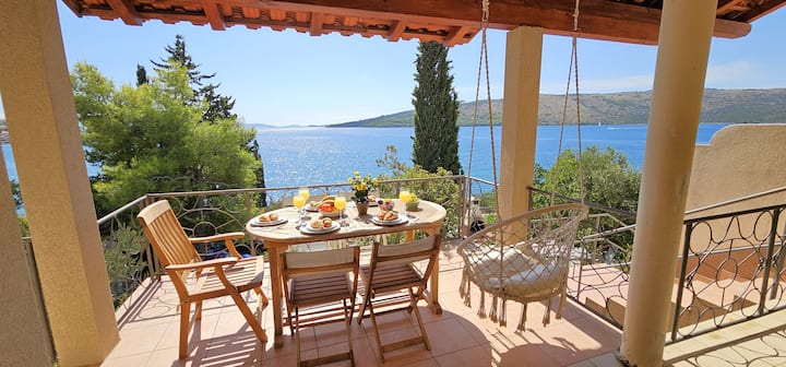 Villa Mit Jacuzzi, Sommerküche, Terrassen, Garden, 20 Meter Vom Strand, Parken - Seget Vranjica