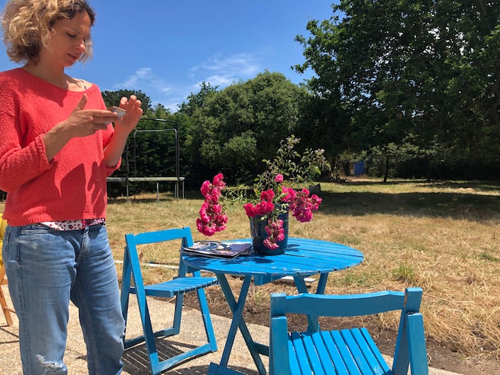 Maison Aux Violettes Avec Grand Jardin. - L'Île-d'Yeu