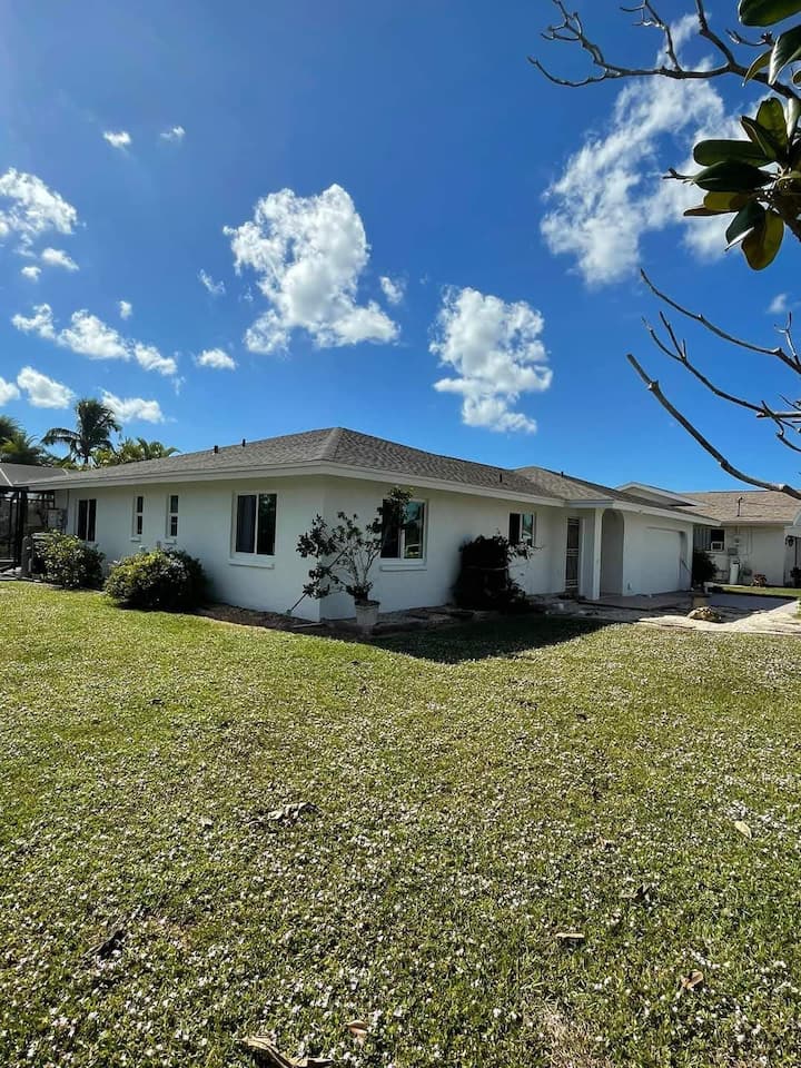 Fabulous Coastal Getaway - Englewood, FL