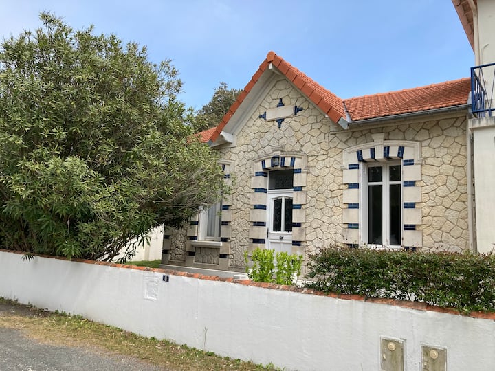Villa 10 Personnes, 150 M De La Plage Du Bureau - Saint-Palais-sur-Mer
