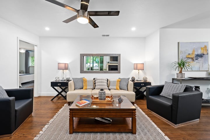 Cozy Home Close To Arden Mall, Cal Expo, Sac State - Sacramento, CA