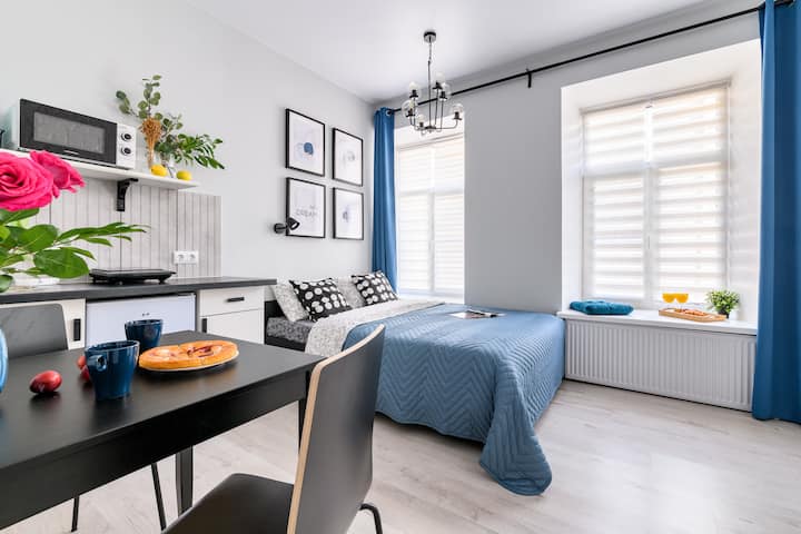 Apartment Studiya V Dome 1880 Goda V Tsentre Peterburga - San Petersburgo