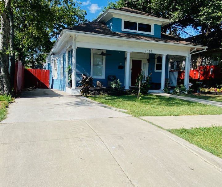 Tiny Casita In The Historic Fairmount District - Ryan Place - Fort Worth