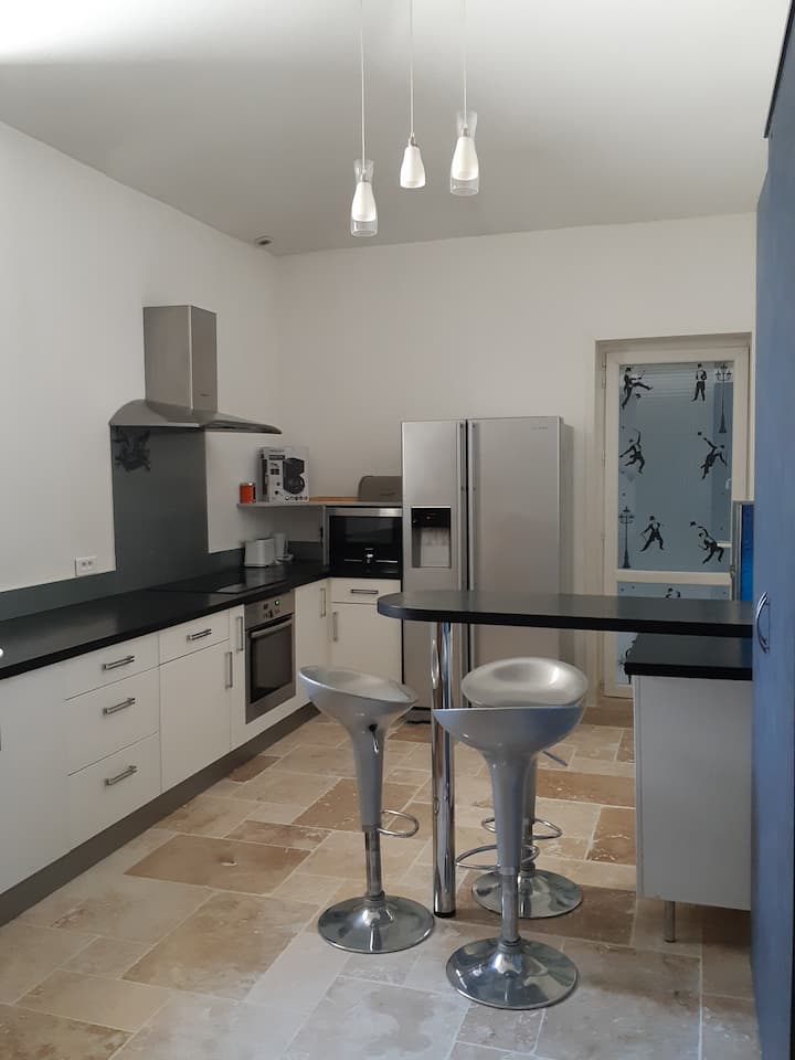 Centre Et Gare Appart 91m2 2 Chambres Calme Clim - Cavaillon