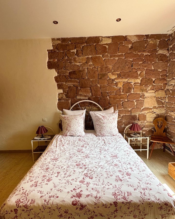 Chambre Aux Pierres De Tailles Apparentes - Niederbronn-les-Bains
