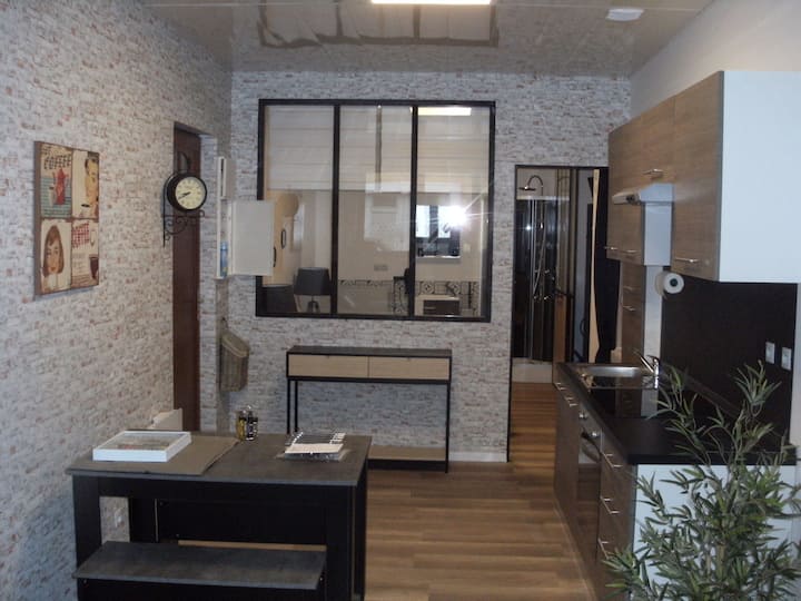 Joli Appartement De 30 M^2 à Séméac - Tarbes