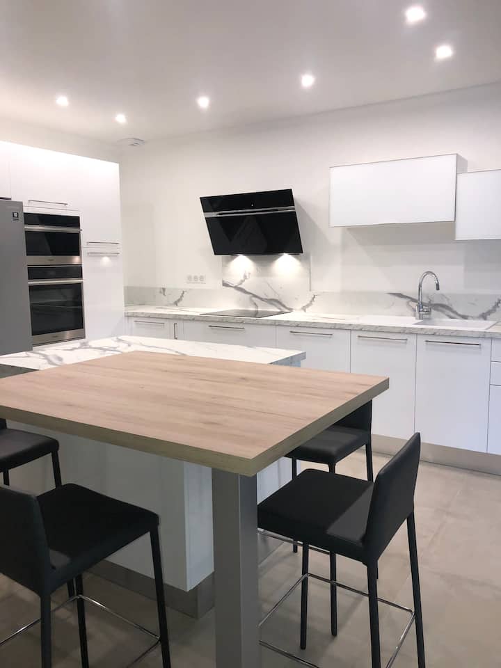 Spacieux Appartement, Jardin, Terrasse Et Parking. - Cagnes-sur-Mer