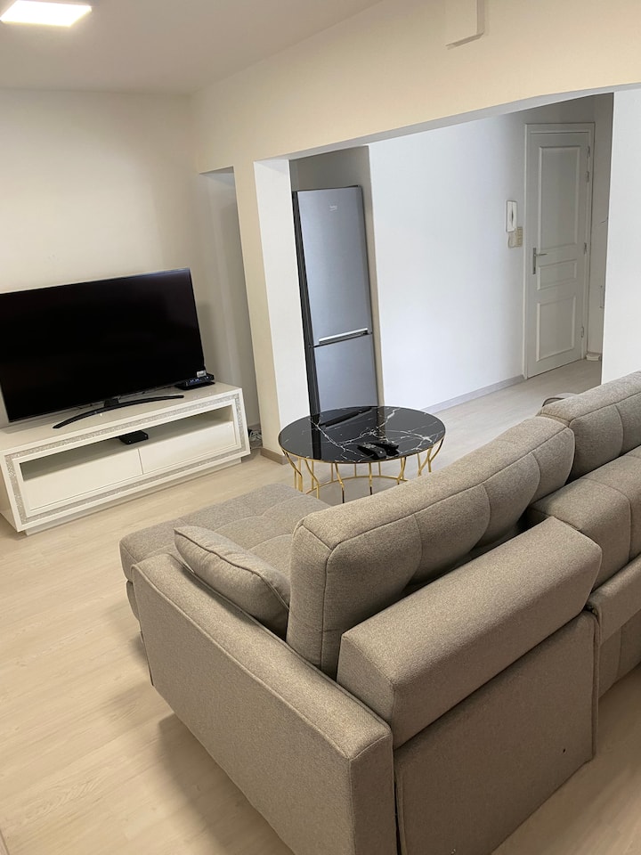 Au Cœur De Bruxelles Un Superbe Appartement . - Schaerbeek