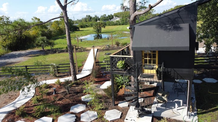 The Beehive Treehouse - Treehouses for Rent in Orlando, Florida, United ...