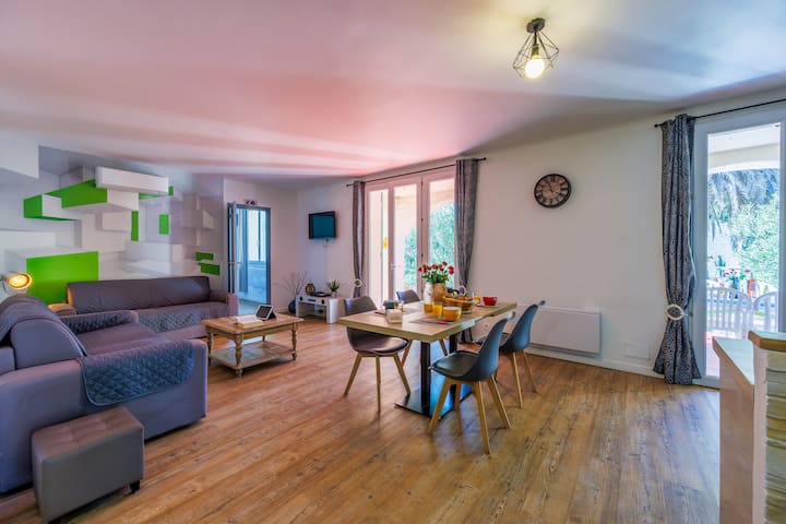 Villa Avec Piscine - Uzes - 12 Personnes - Uzès