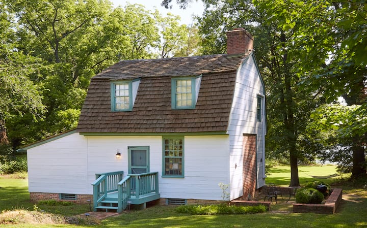 Charming Waterfront Cottage On Historic Property - Sandy Point State Park, Annapolis