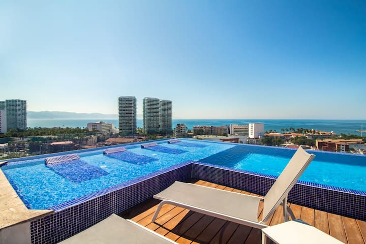 Amplio Departamento Con Piscina - Puerto Vallarta