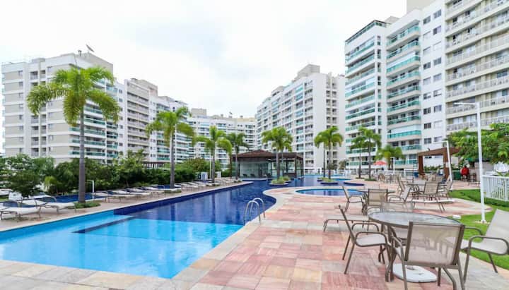 2 Quartos Em Amplo Condomínio Verde Com Piscina - Recreio