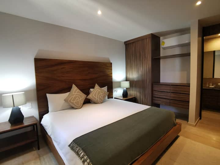 Exclusivo Departamento Con Vista Parcial Al Mar - Playa del Carmen