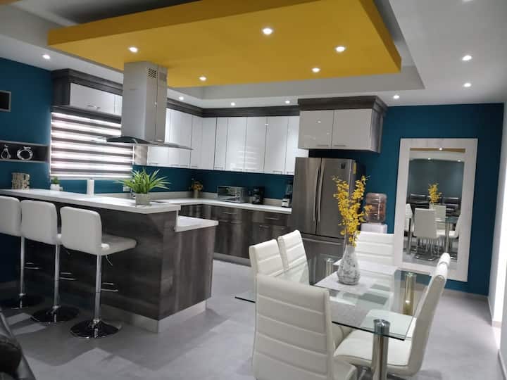 Casa Nueva Moderna Con Amplia Terraza Y Espacios - Tijuana