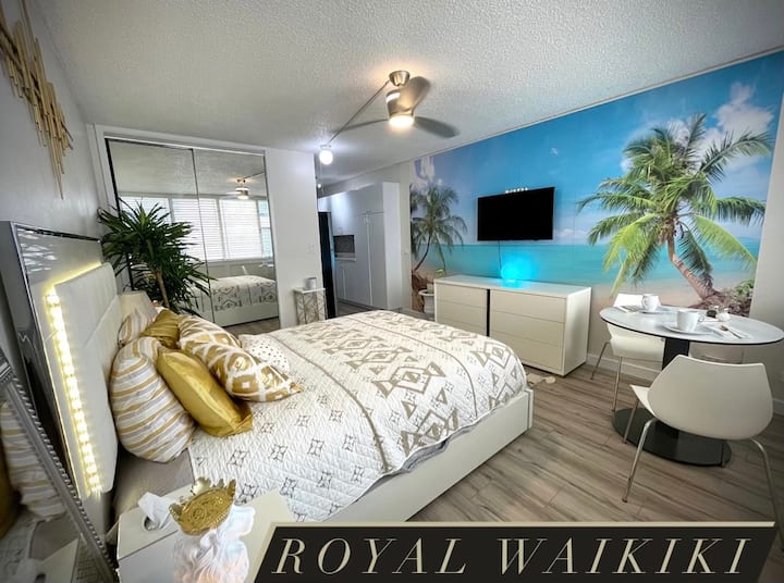 💎Royal Waikiki. Upgraded Suite. 3min Walk To Beach - Honolulu, HI