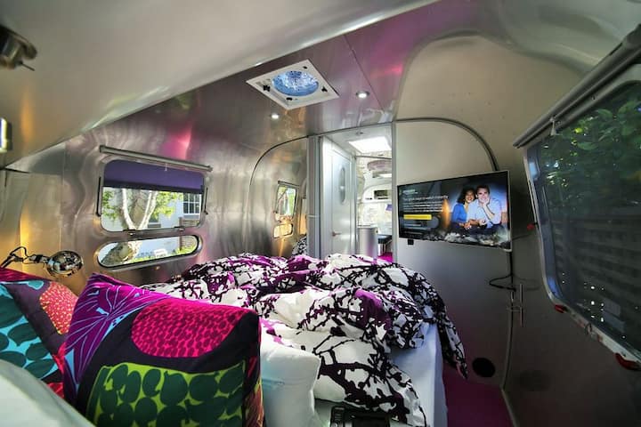 Airstream Honeymoon Suite - Petaluma, CA
