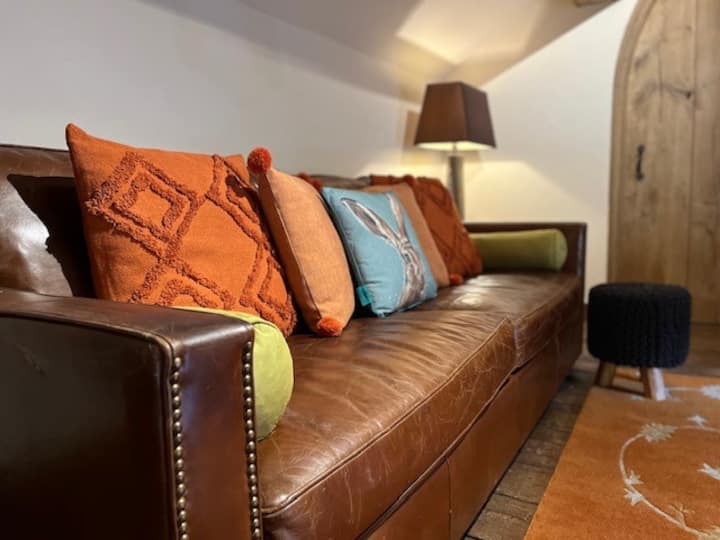 A Lovely One Bedroom Cottage 'The Butler's Rest' - Edale