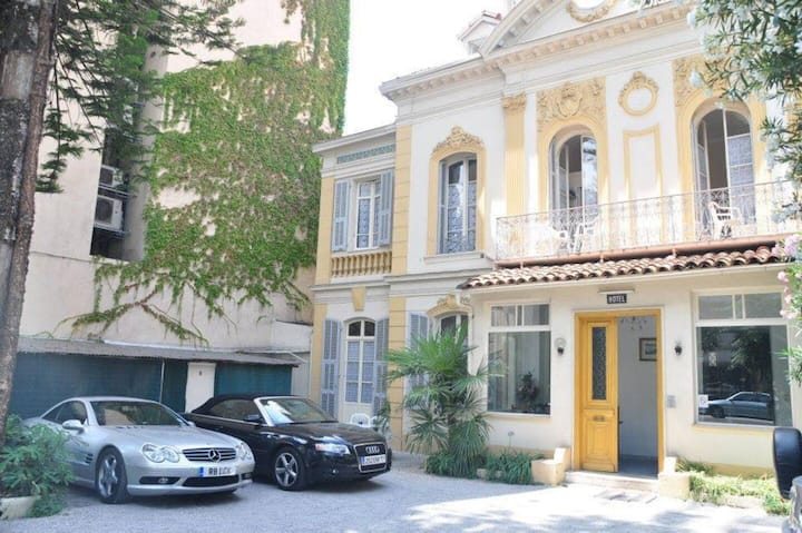 Villa Centre Nice Parking Privé - Nizza