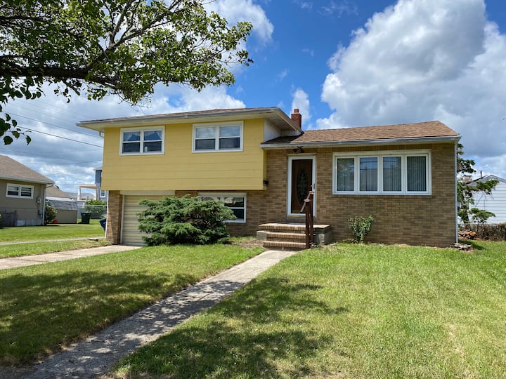 Revere 3br Beach House - Brigantine, NJ