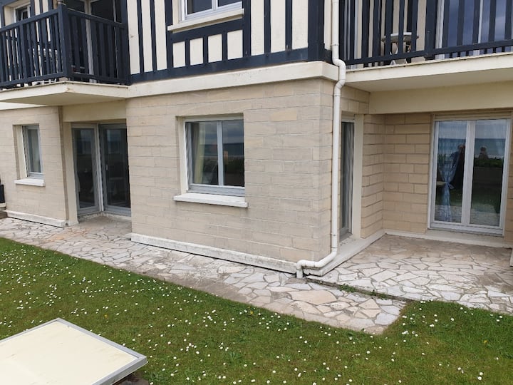 Les Pieds Dans L'eau - Appartement 77 M² - Cabourg