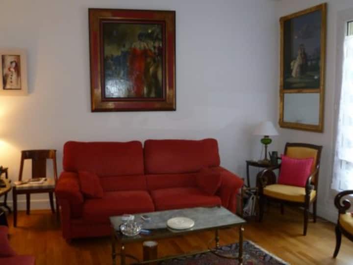 Appartement De Charme Montmartre - フランス パリ