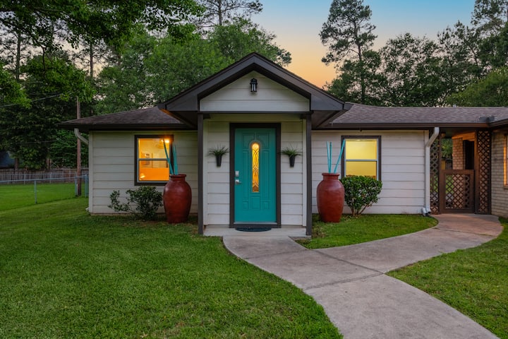 Texas-sized Studio/convenient And Quiet - Tomball, TX