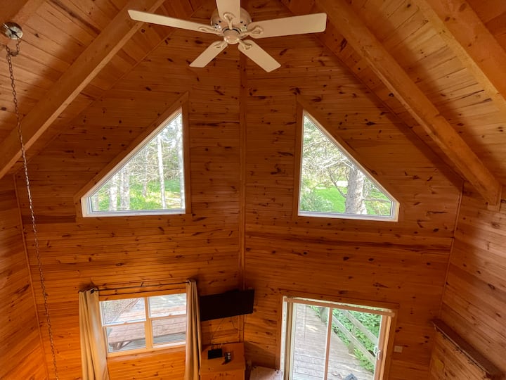 Sandpiper 2-bedroom Cottage In Central Cavendish - Cavendish