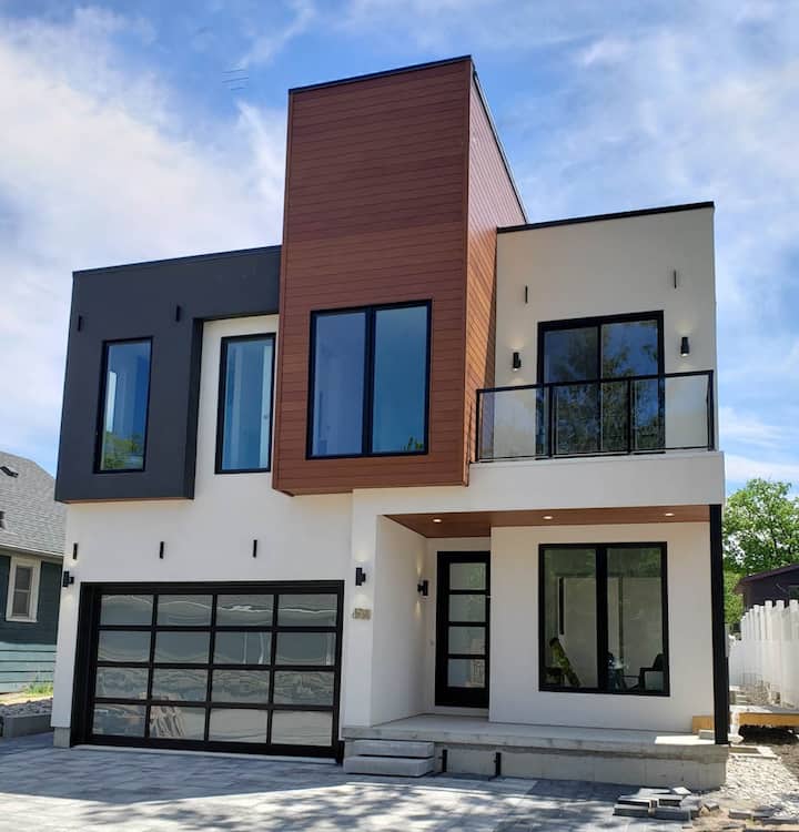 Luxury Home With Hot Tub, 2 Min Walk To Beach - Grand Bend