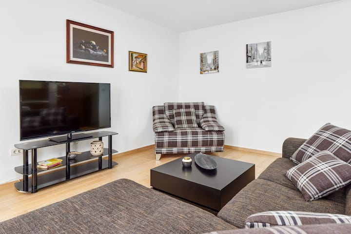 Lovely 2bdr Flat With A Fantastic View Of The Bay - Montenegro