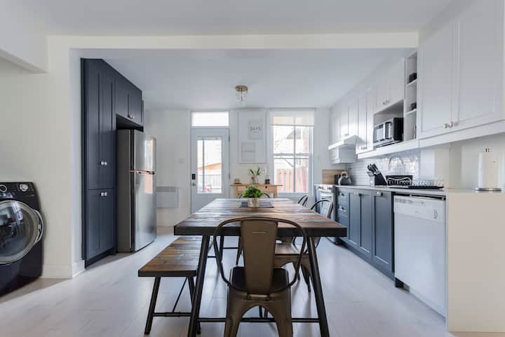 Lumineux 2 Ch. Stationnement | Séjour Pro–villeray - Montreal