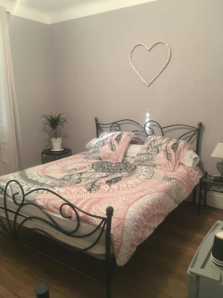 Chambre Les Hirondelles / Au Nid Douillet 01330 - Châtillon-sur-Chalaronne