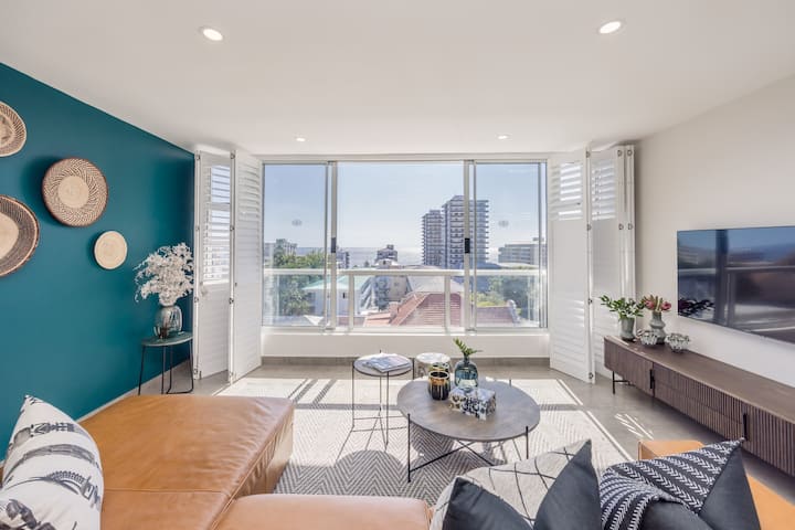 Perfect Spot With A Sea View & Pool - Le Cap