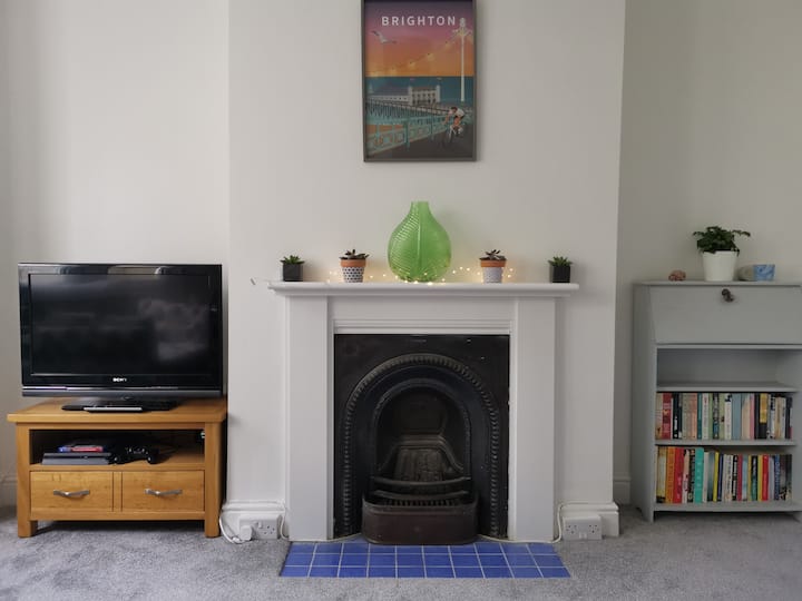 Large Well-located Fully-equipped 1bed Garden Flat - Brighton and Hove
