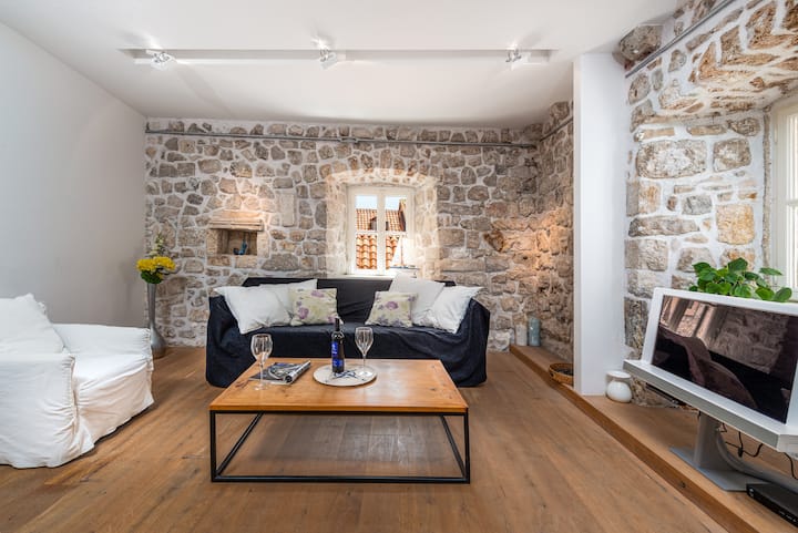 Apartment Time | Lovely 2bedroom, Heart Of Oldtown - Dubrovnik
