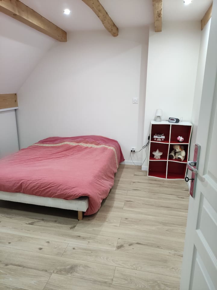 Besançon Quartier Velotte. Chambre Avec Douche Wc - Besançon