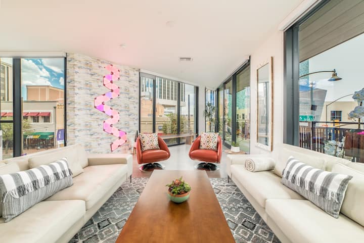 Modern Urban Flats: Prime Tucson Location - Tucson, AZ