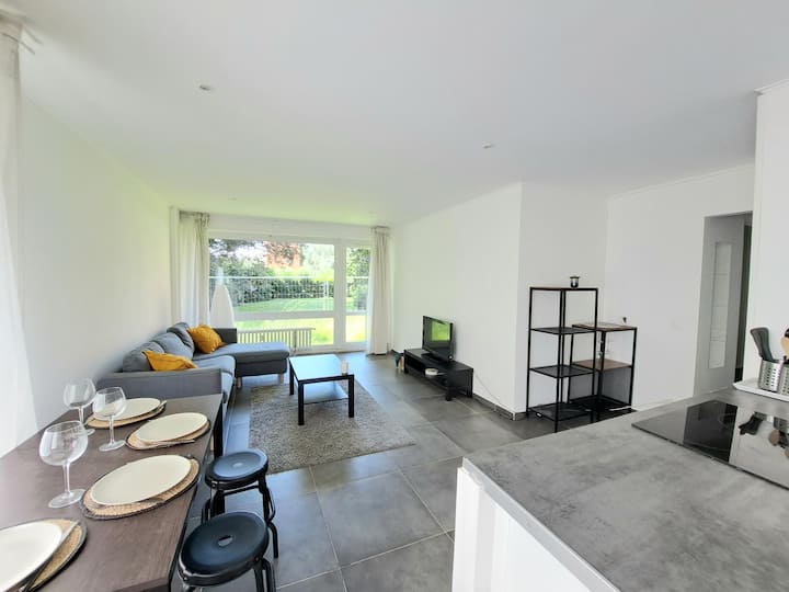 Spacieux Appartement Avec 3 Chambres - Roubaix - Moeskroen