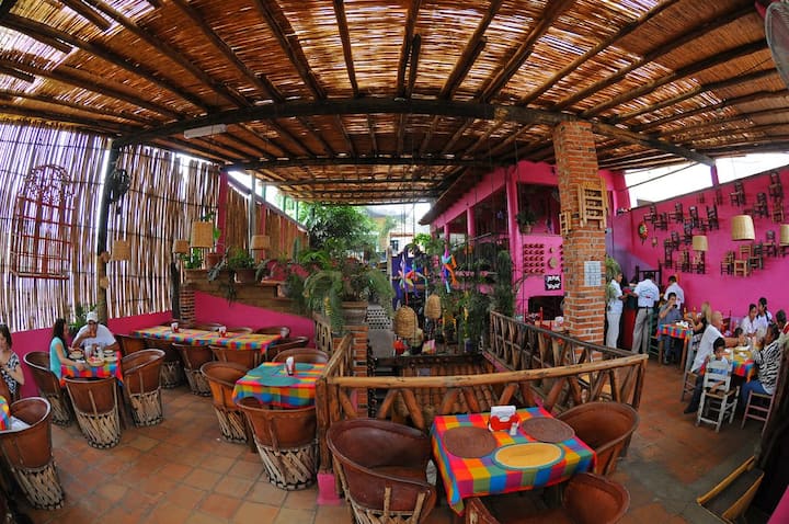Casa Lui/near Cdmx/near Tepozteco/excellent Location - Tepoztlán