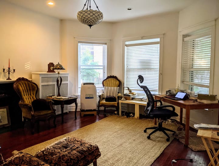 3br Uchicago Medical Midway Museums Large Comfy %S - Chicago, IL