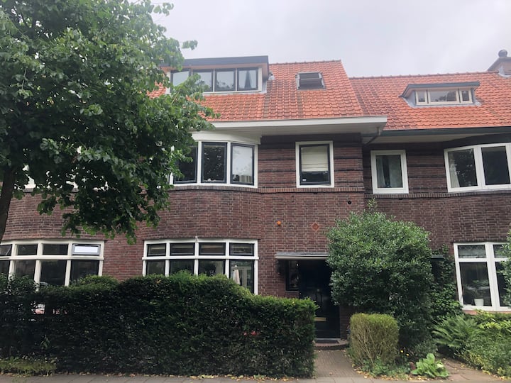 Lovely House With 6 Bedrooms Next To Bracht (+Car) - Leiden
