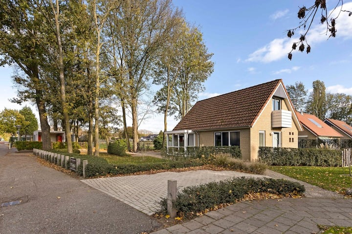 Vakantiehuis 1, Een Prachtig Vernieuwde Woning - Nijmegen