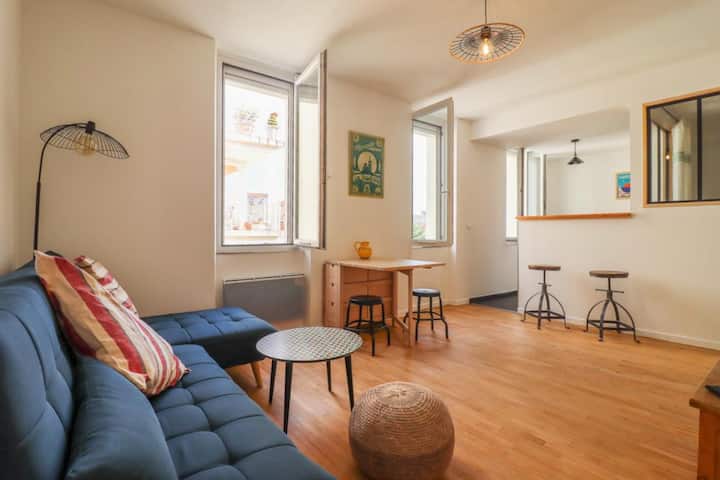 Marseille, Bompard, Endoume, Grand 2 Pièces 13007 - Marseille