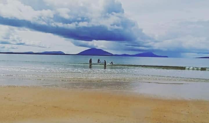 Cosy 2-bedroom Cottage. Near Beaches - Achill Island